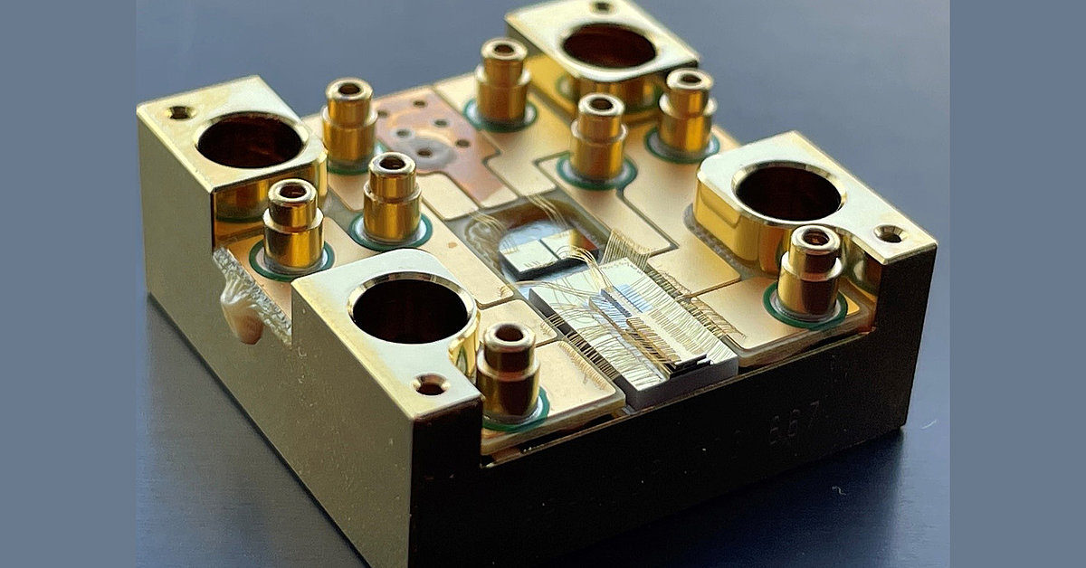 Picosecond pulses with 40 W peak power from a tapered laser diode for THz application ...