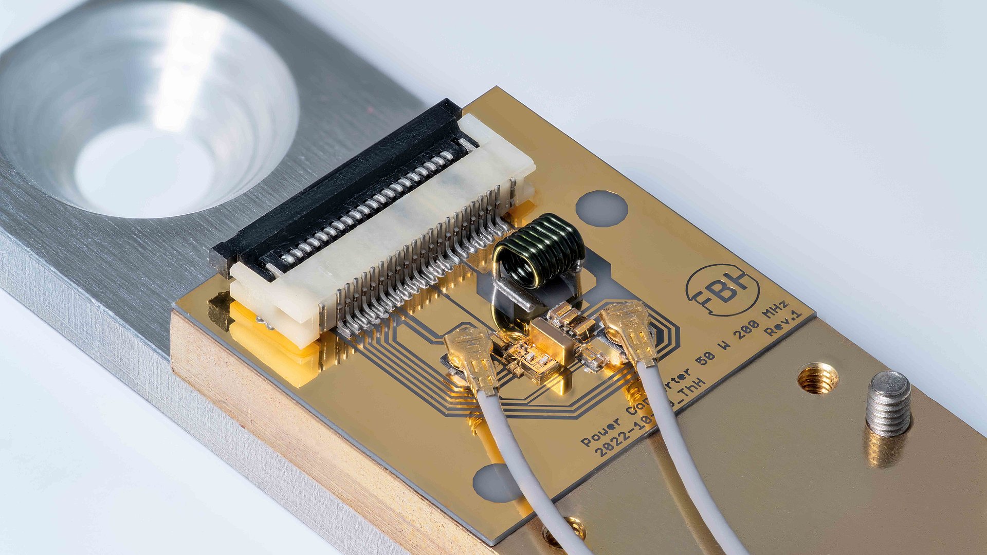 A highly efficient compact 200 MHz GaN buck converter module for point ...